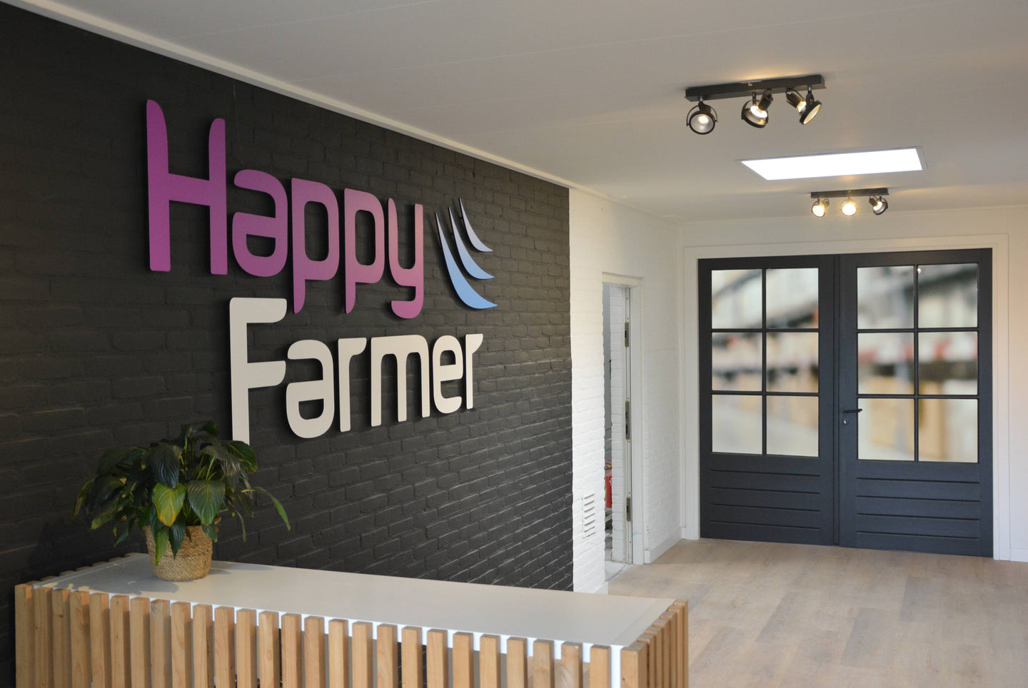 About HappyFarmer